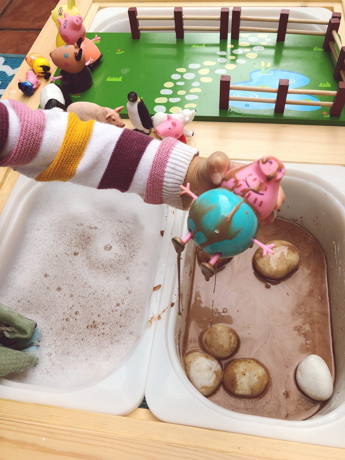 3 Screen-Free Sensory Activities for Peppa Pig Obsessed Toddlers - Mama ...